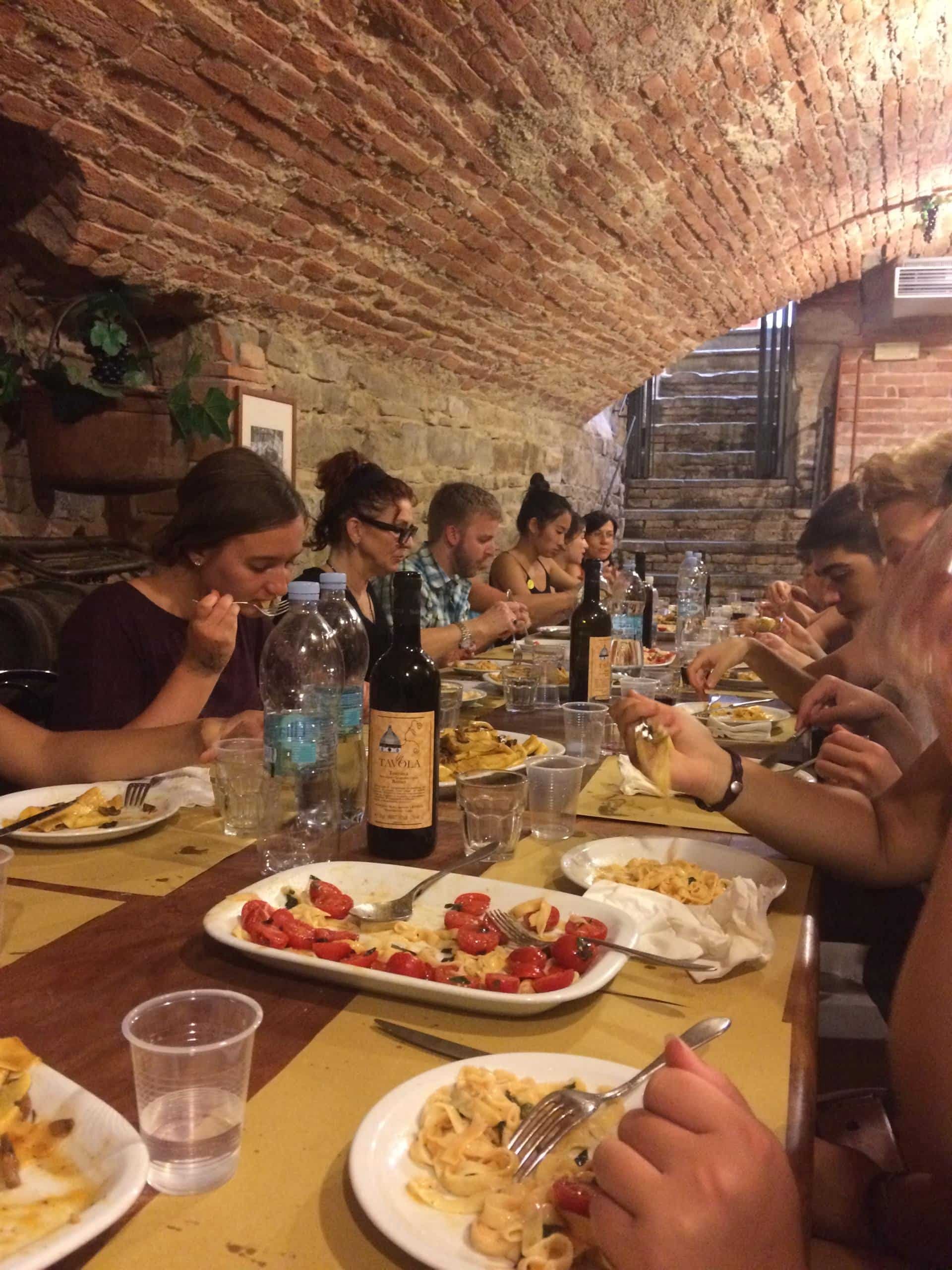 Italian language, food & wine Florence - Island Abroad